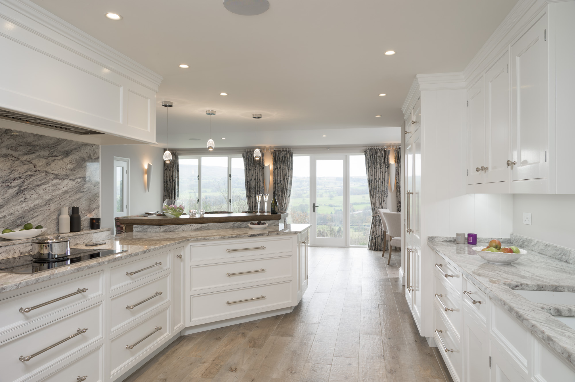 Hand Painted Kitchen | Stephen Neall Interiors
